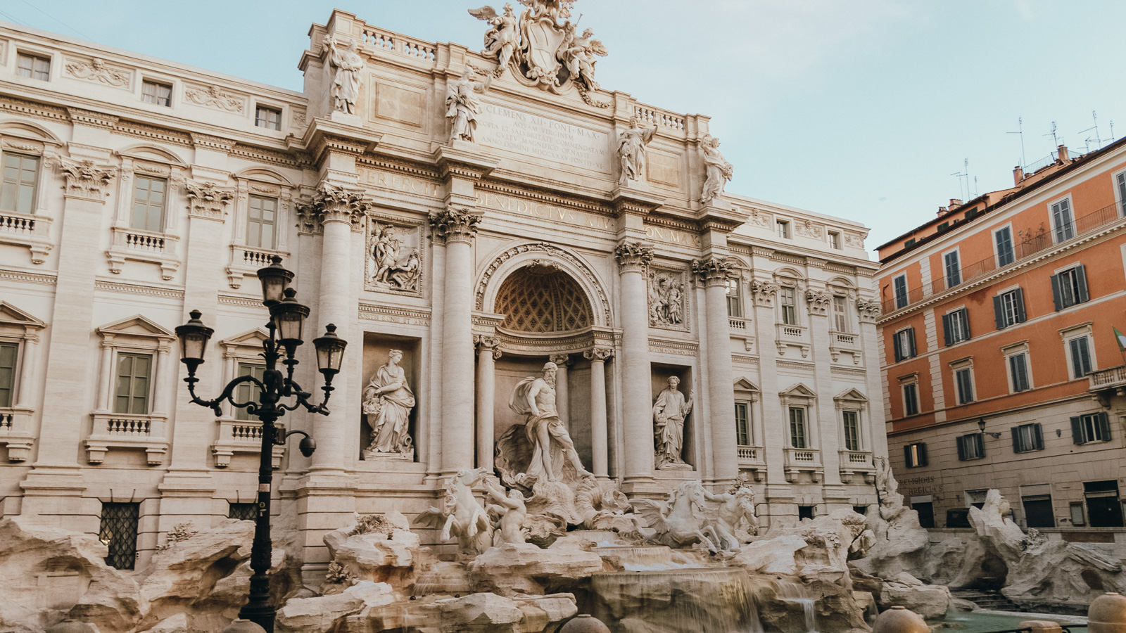 Best of Rome Tour: Colosseum, City Walk & Pizza | Walks of Italy