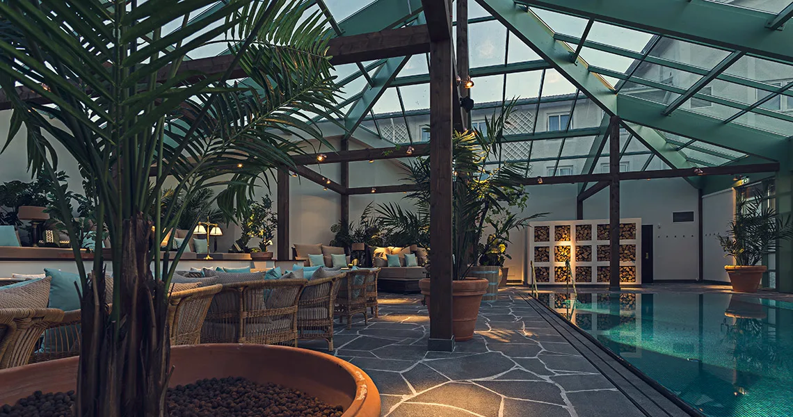 Falkenberg Strandbad på vestkysten i Sverige - Øresundsbron