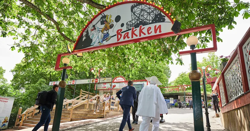 Bakken i Danmark – Världens äldsta nöjespark - Øresundsbron