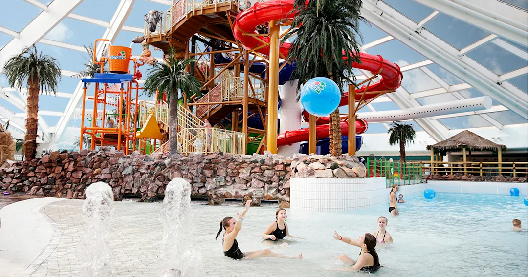 Badlandet Lalandia i Rødby i Danmark - Øresundsbron