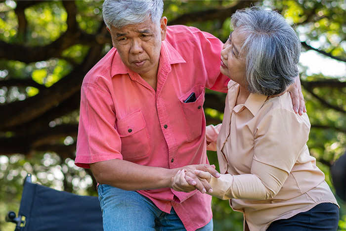 How Seniors Can Lower Their Risk of Falling | SelectQuote