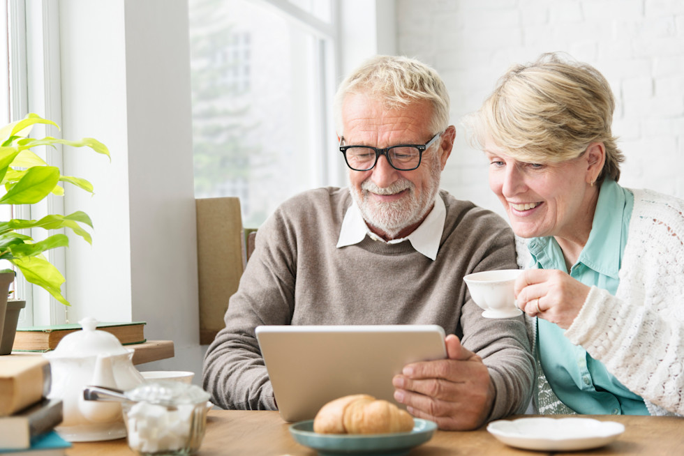 Understanding The Medicare Donut Hole Coverage Gap | SelectQuote