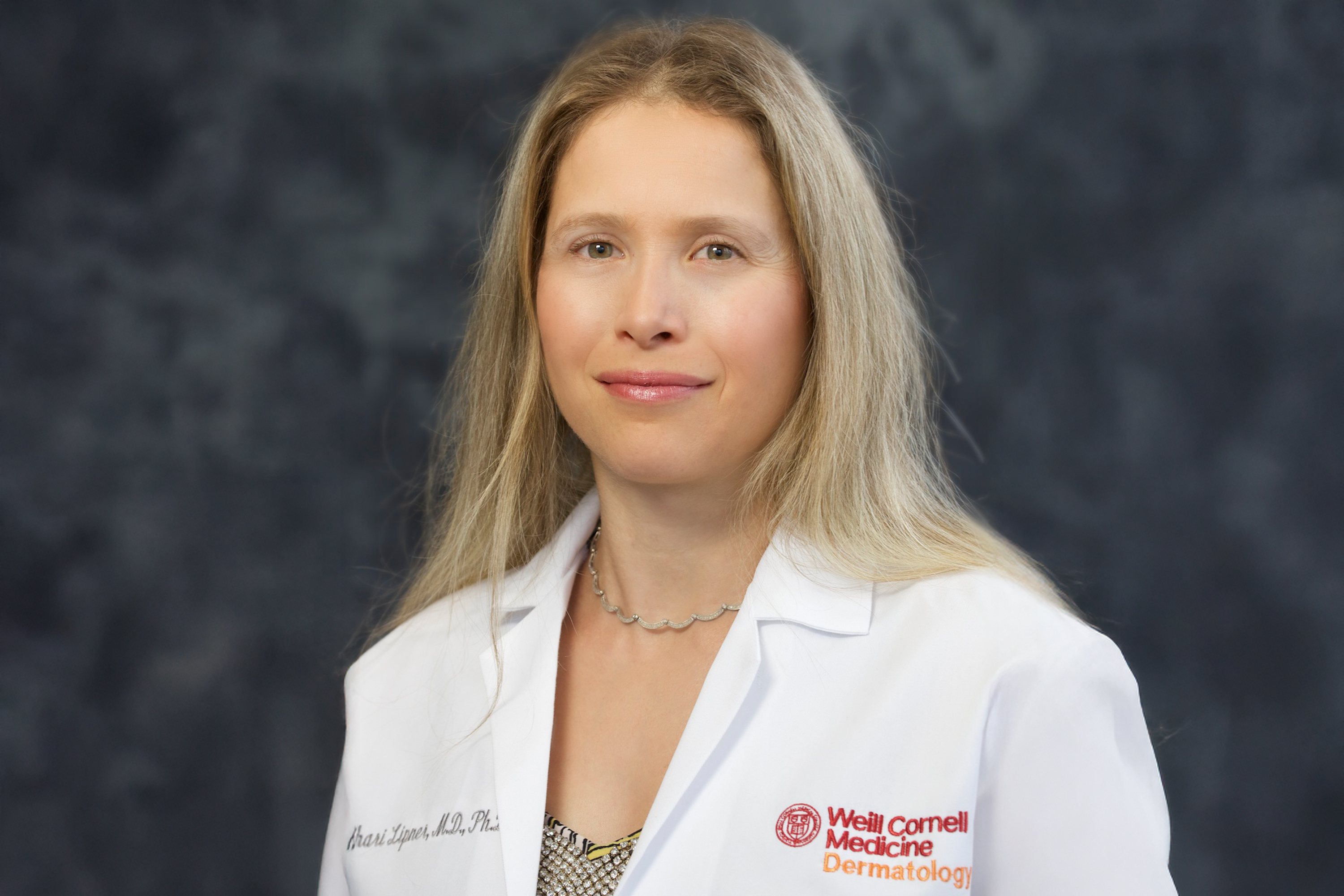 Which skin condition has been associated with a higher risk of depression and suicidal ideation?