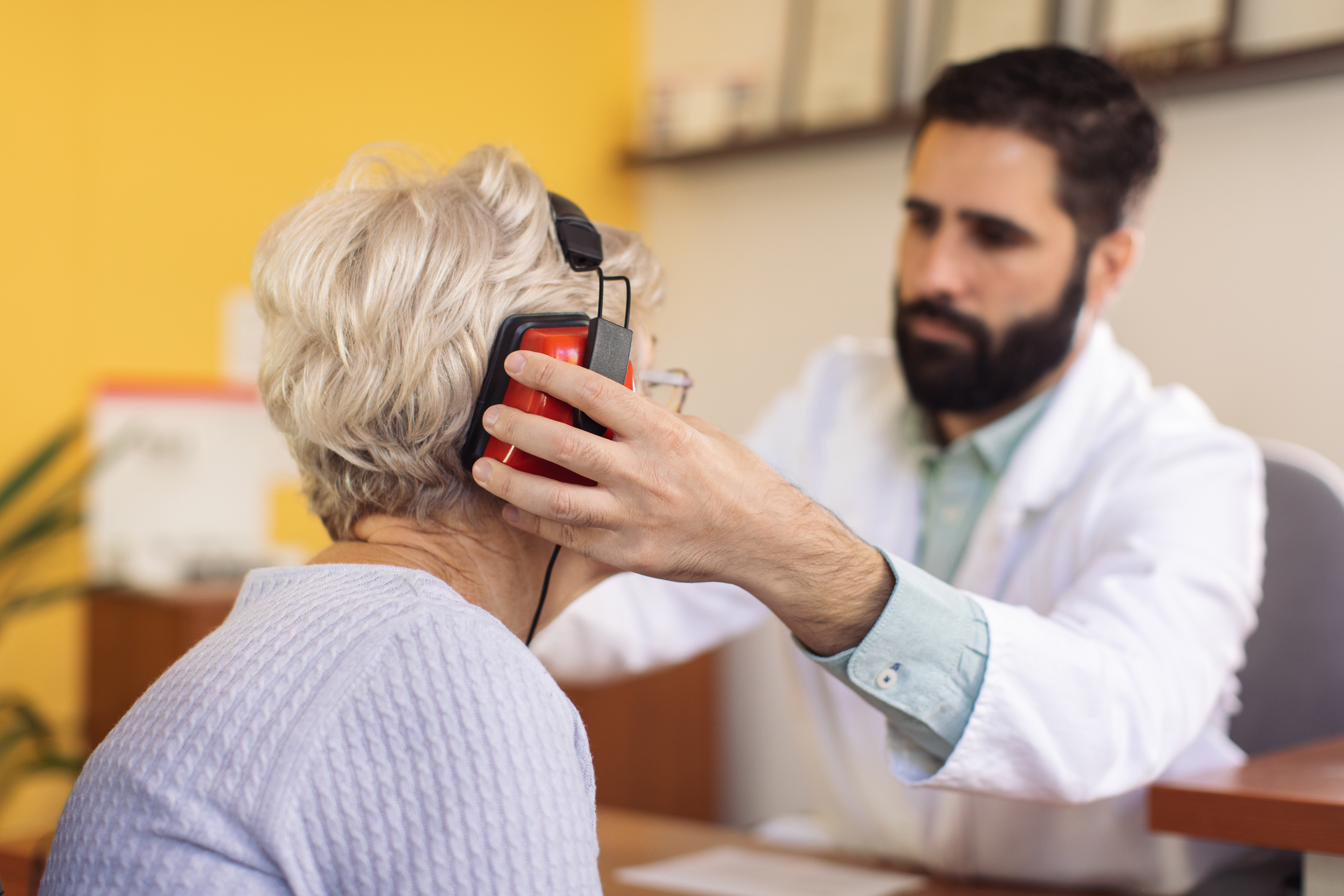 Hearing Loss in Adults: New Clinical Practice Guideline for Screening
