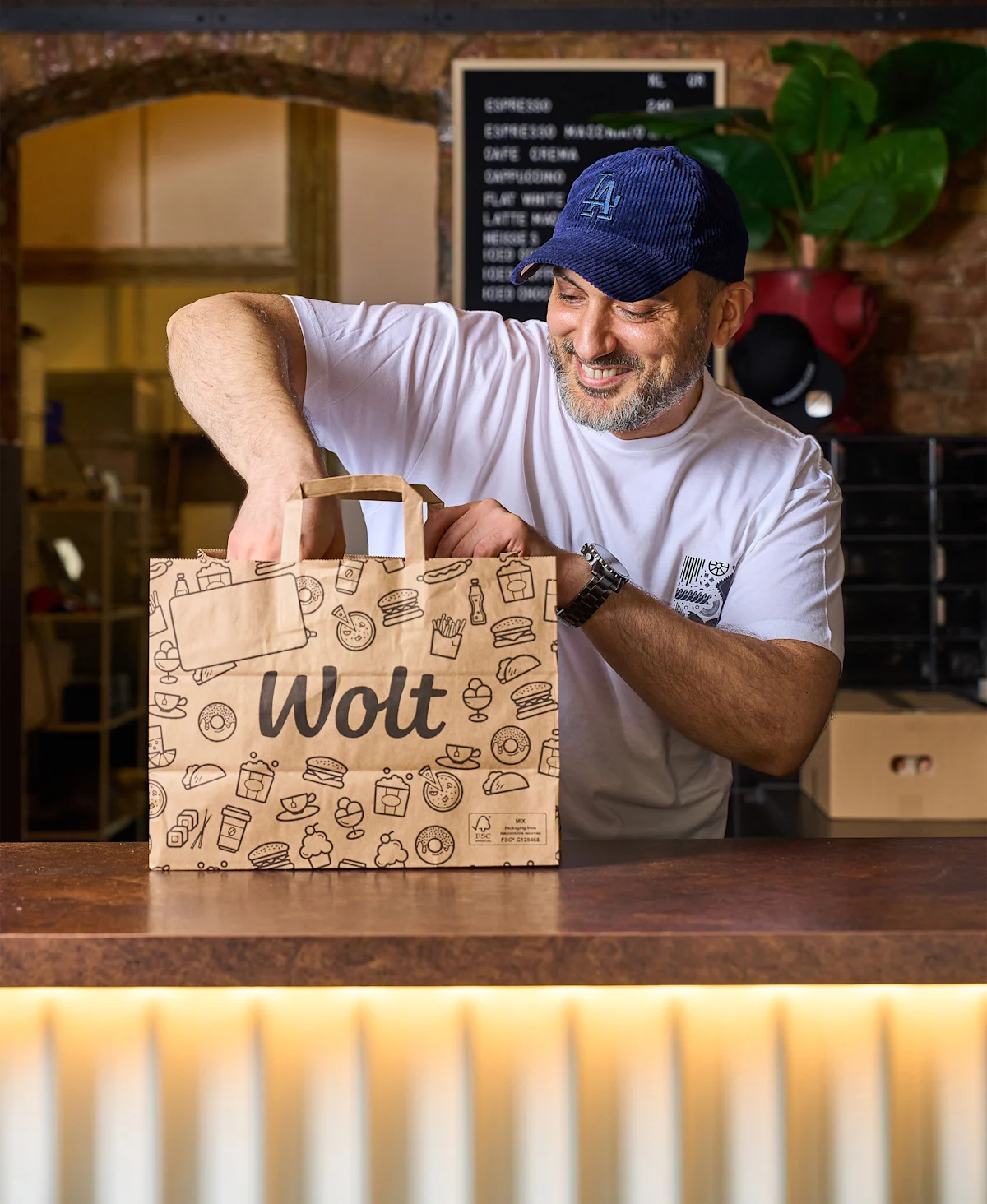 Wolt for Merchants | Sign up - Wolt (Greece)