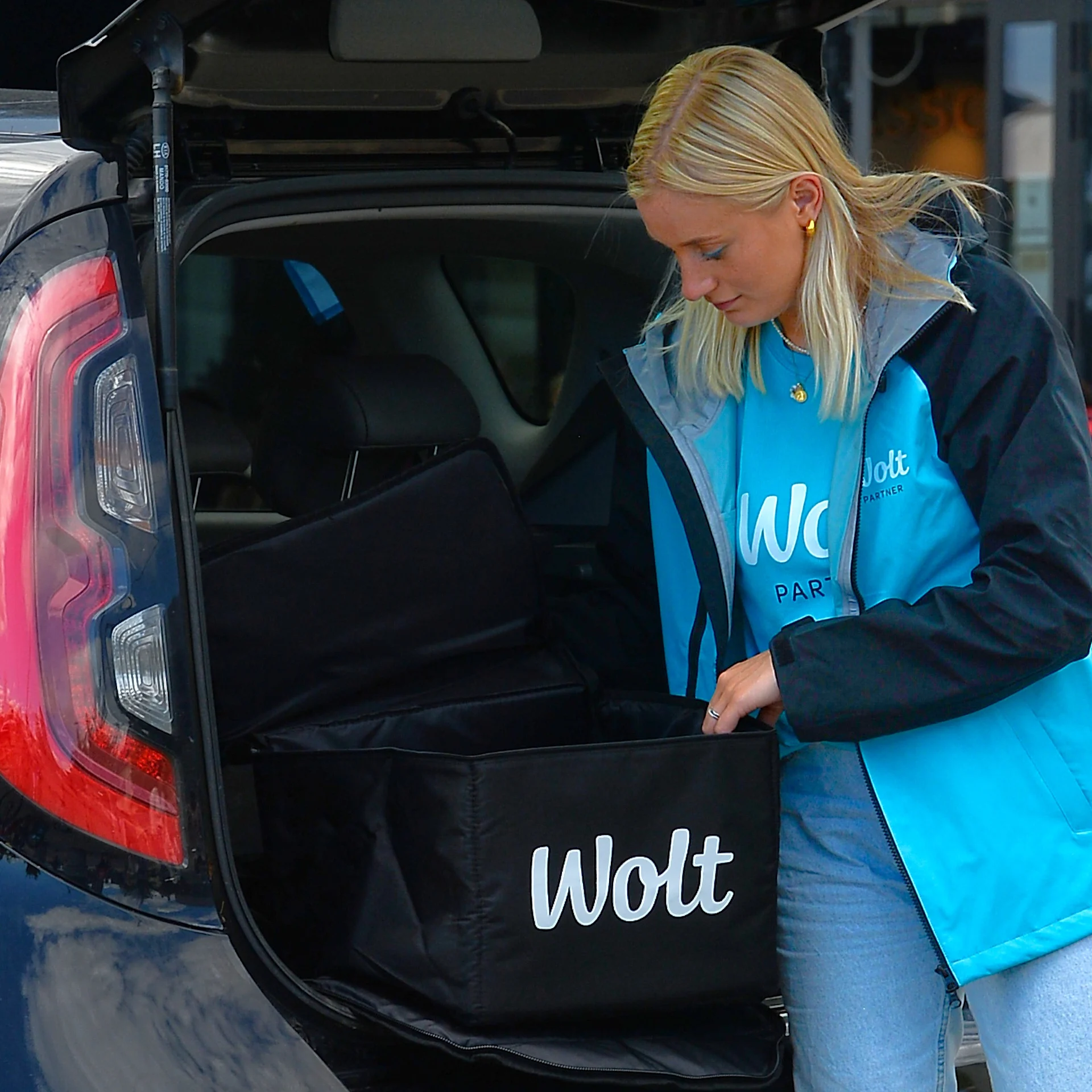 Become a Wolt Courier Partner - Wolt (Norway)