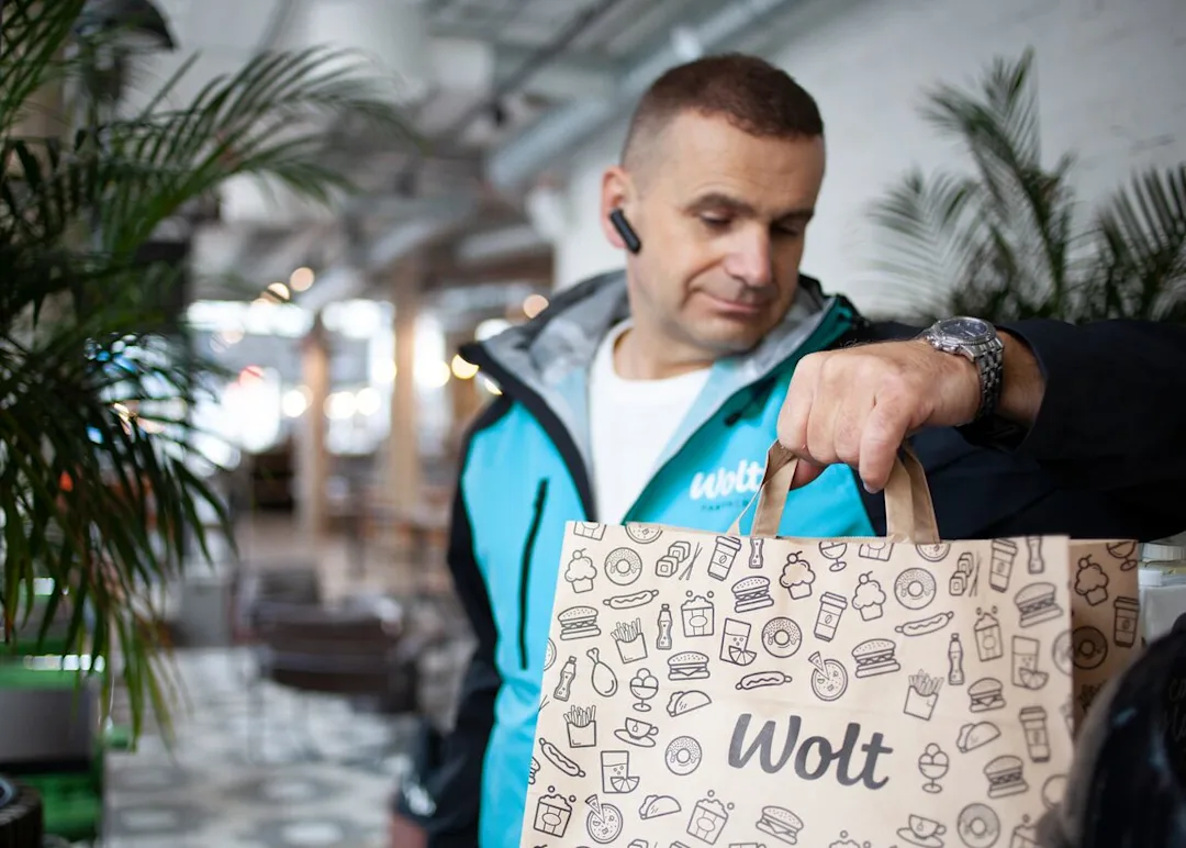 Become a Wolt Courier Partner - Wolt (Greece)