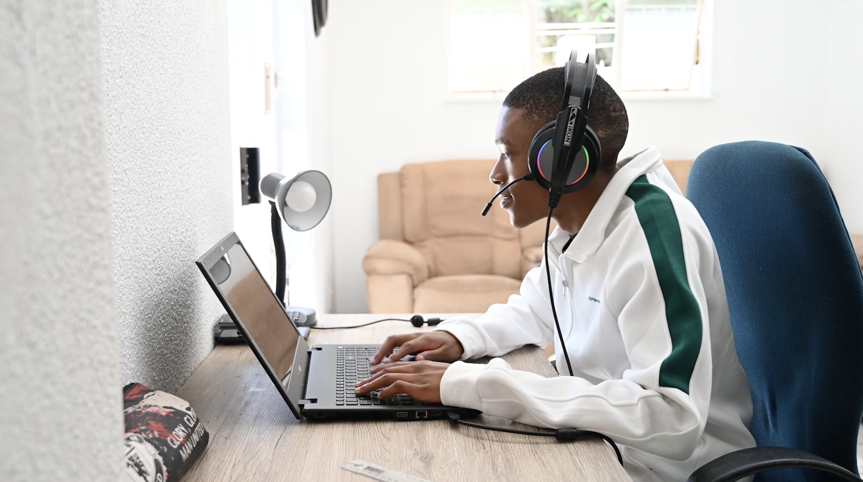 Teneo learner Nkosinathi balancing academics and hip hop dance through ...