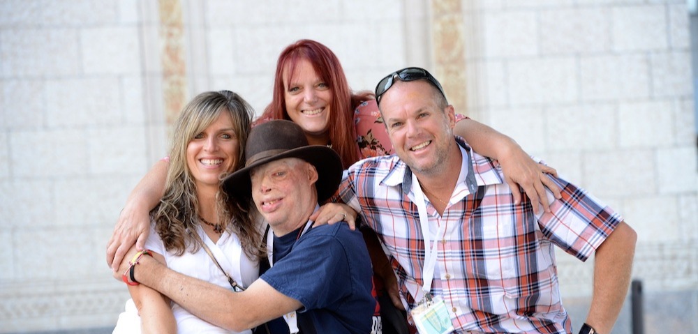 Weekly Online Peer Support Chat for Burn Survivors | Phoenix Society