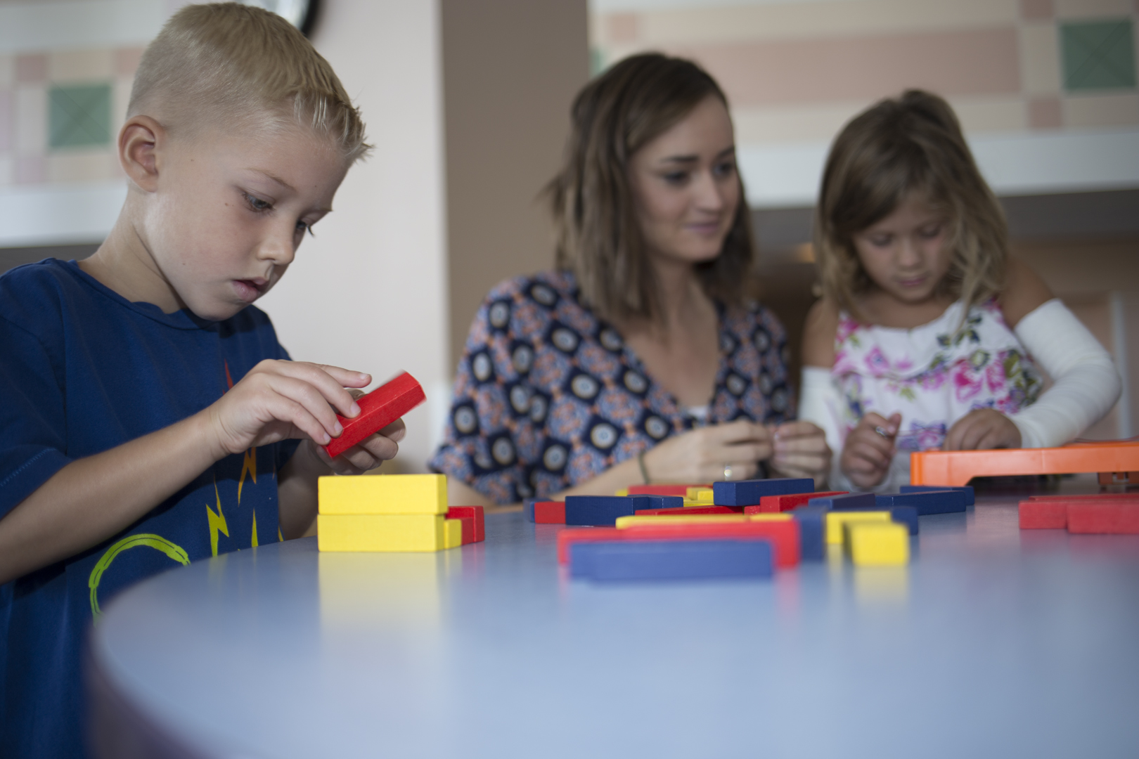 Supporting Children in Reconnecting With Parents and Siblings After ...