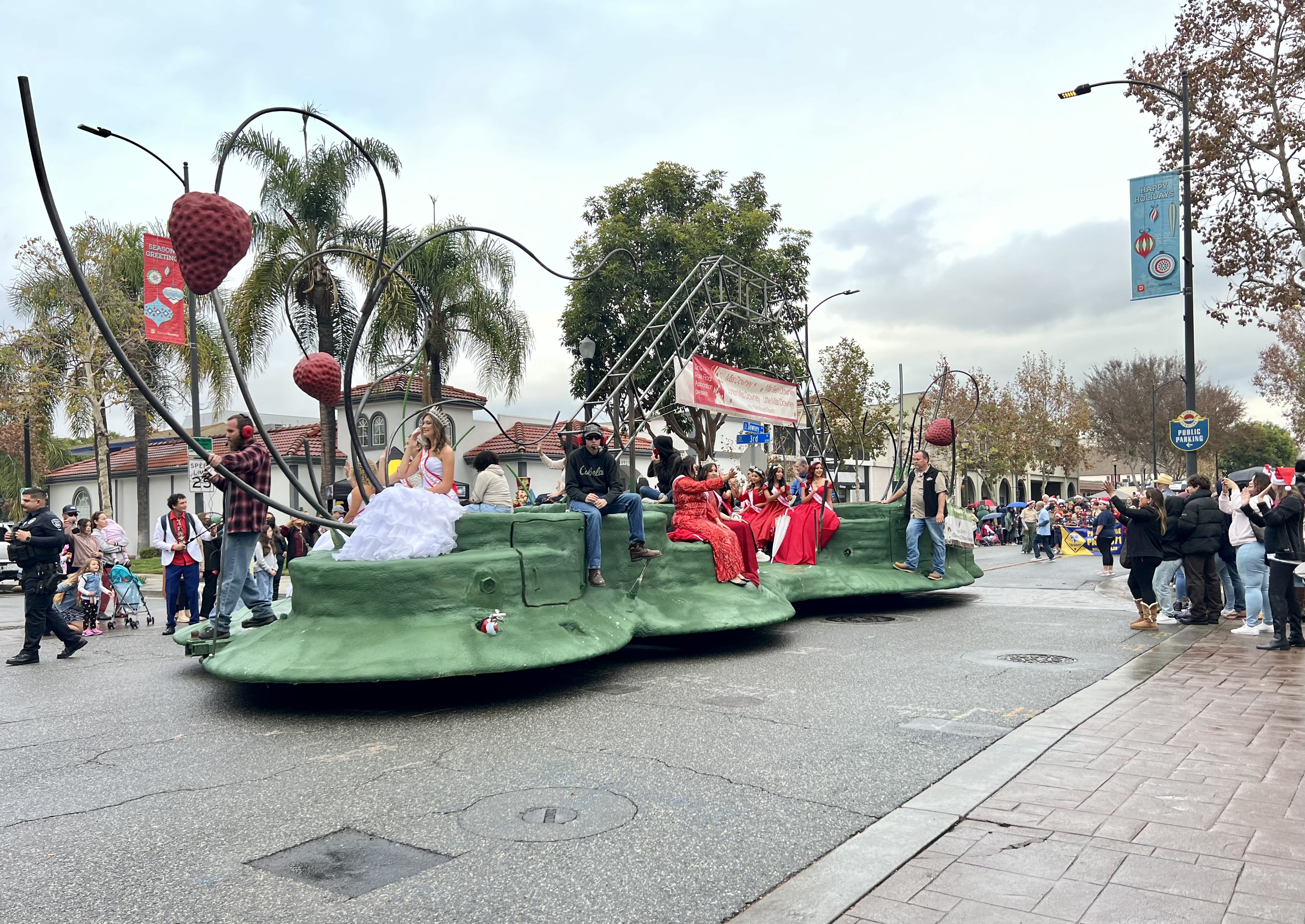 Downey Rose Parade float back on its wheels after 2… | KCRW
