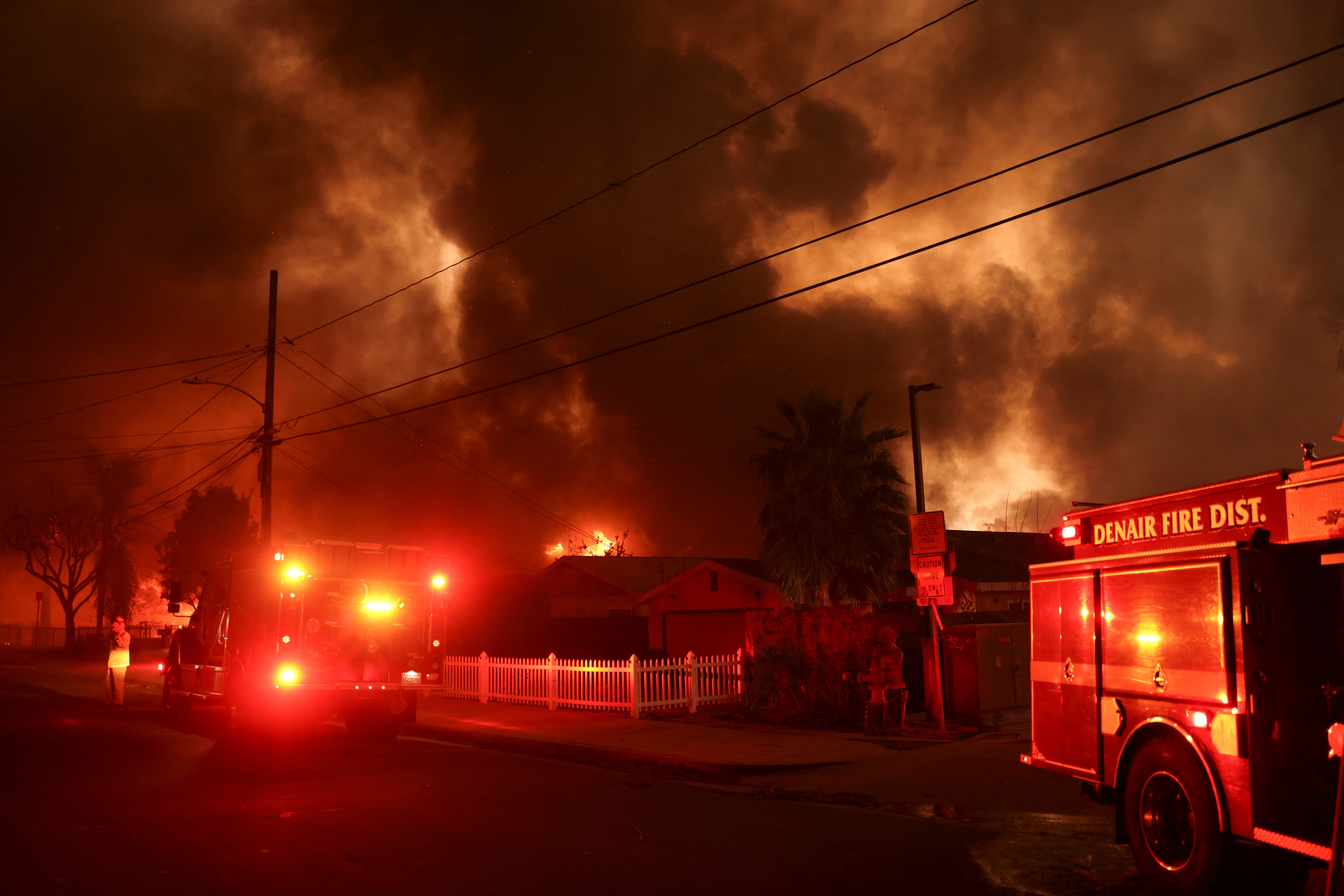 Eaton Fire: JPL scientist and KCRW DJ share their… | KCRW