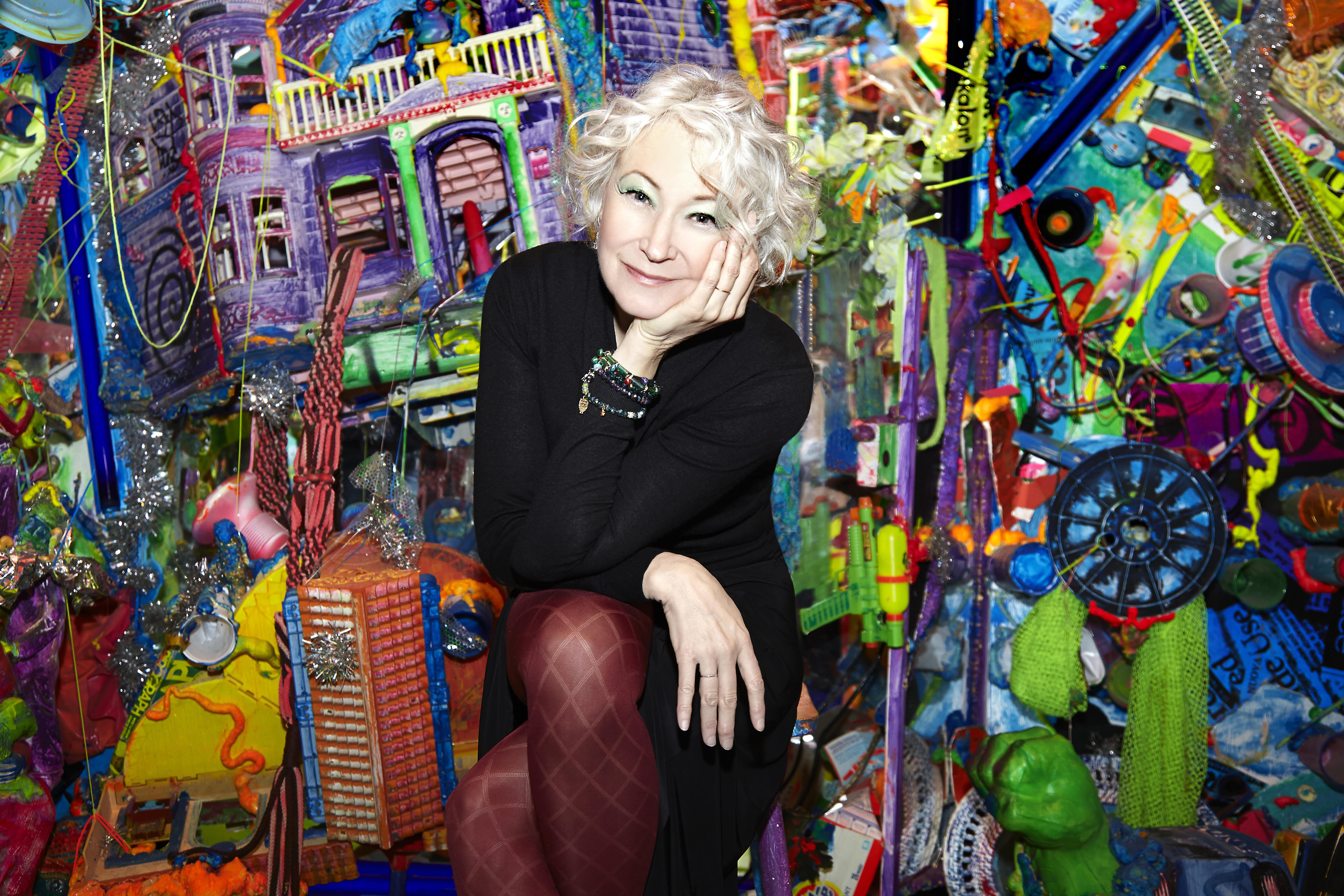 Ann Magnuson ‘Ghost Cat’ | Today's Top Tune | KCRW