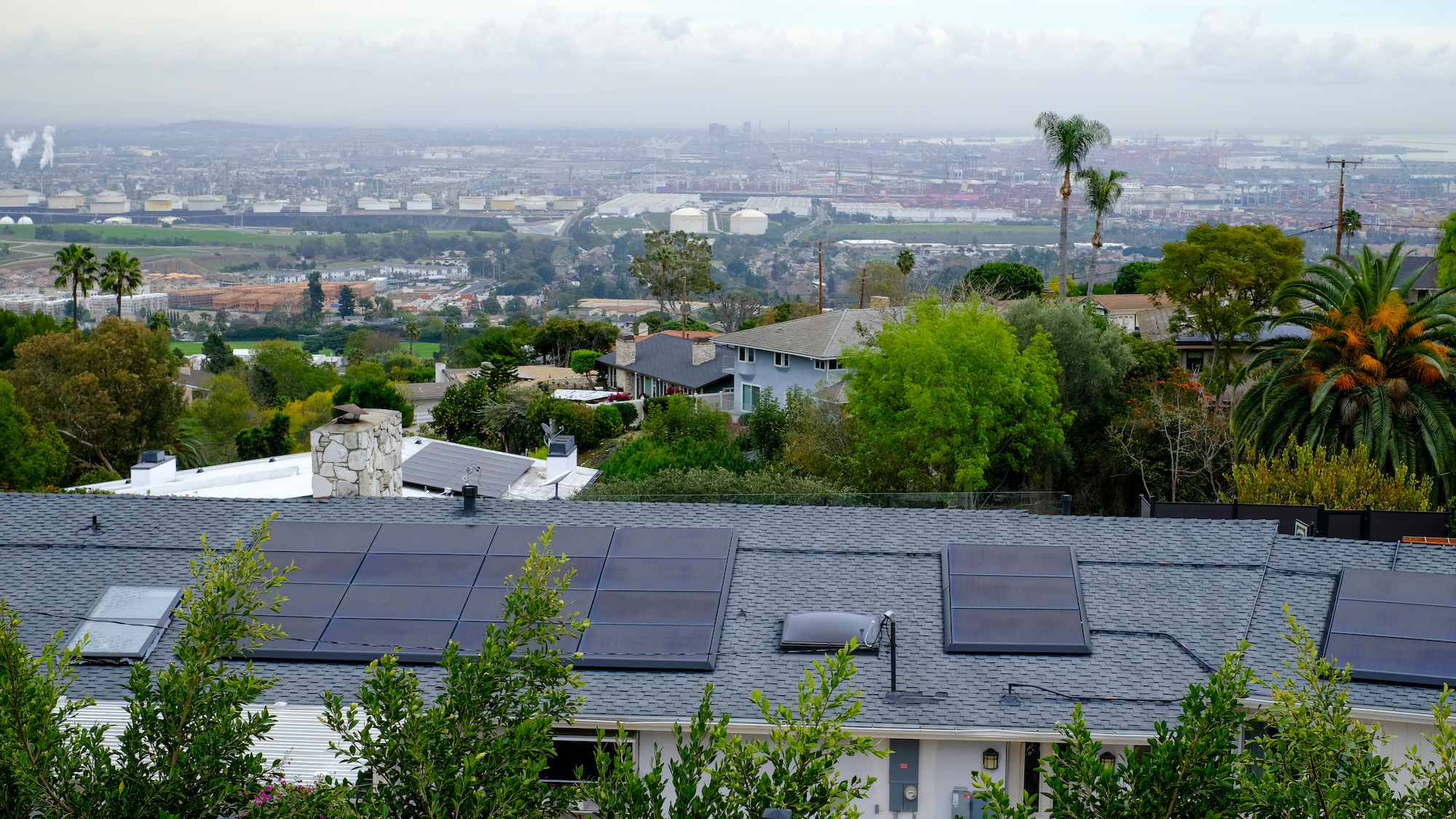 Cloudy days ahead for SoCal’s solar industry due to… | KCRW