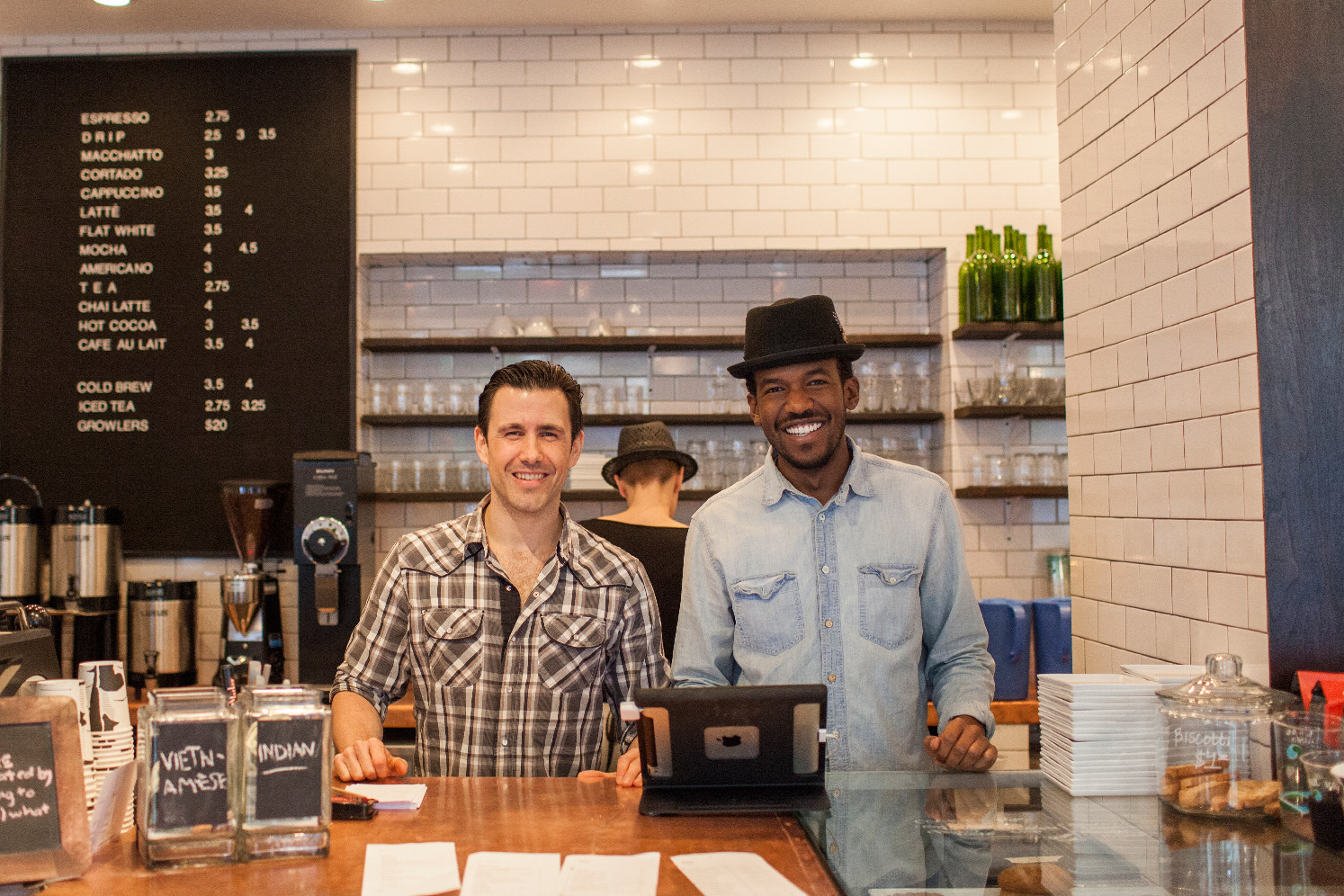 Cómo contratar empleados: lista de comprobación para empleadores | Square