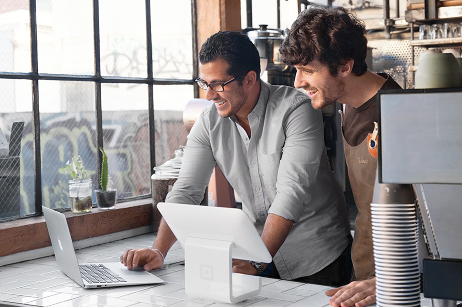 7 Types of Essential Apps for Your Business