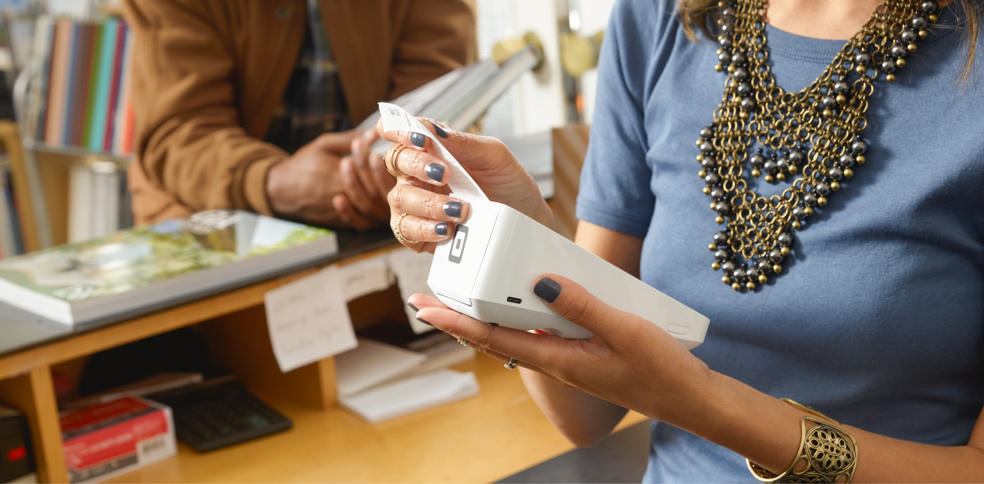 Portable card machine for processing payments | Square Terminal