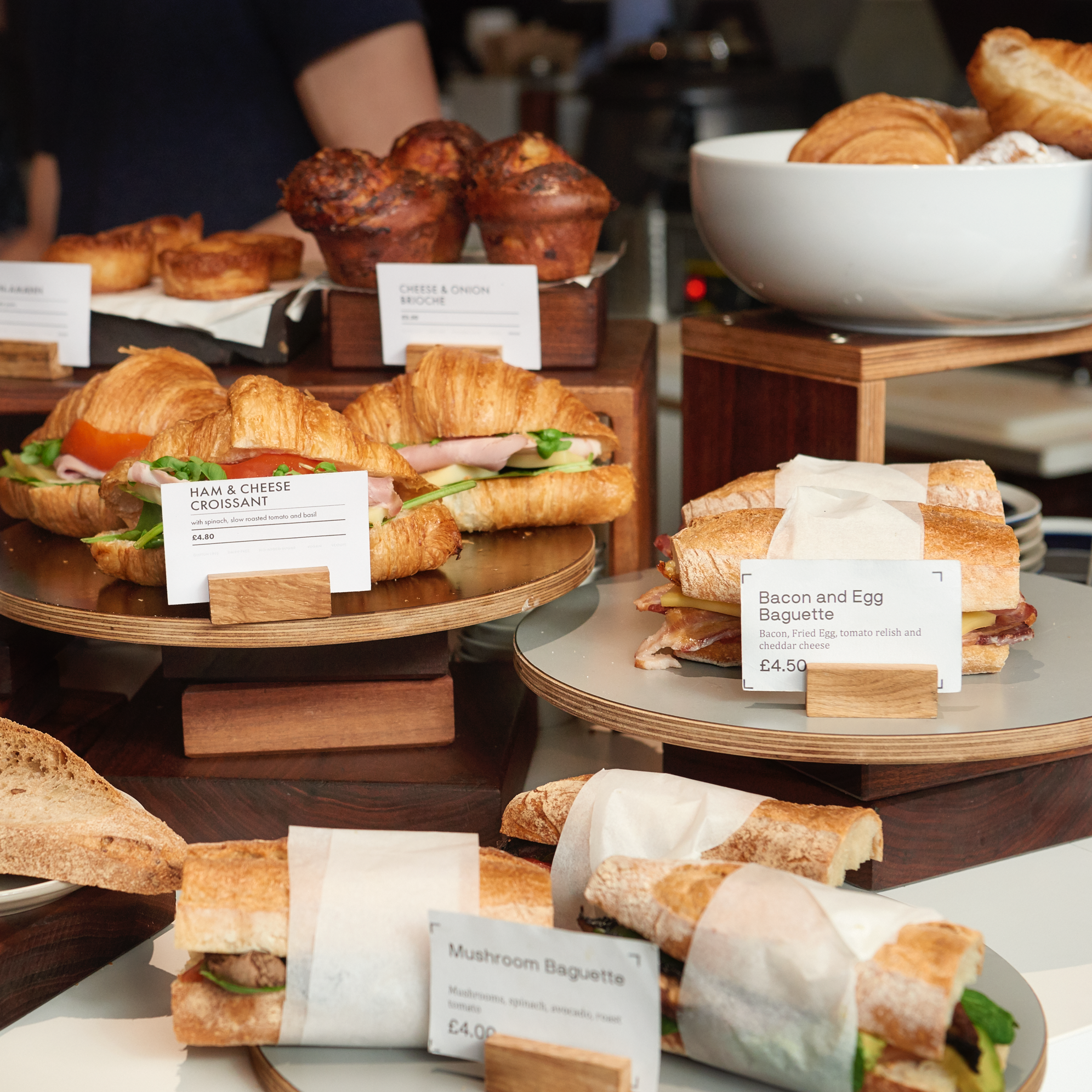 Standard and instant transfers – initiate transfers instantly | Square