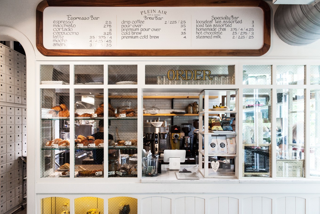 モバイルオーダーで注文の効率化、集客力の向上に取り組もう