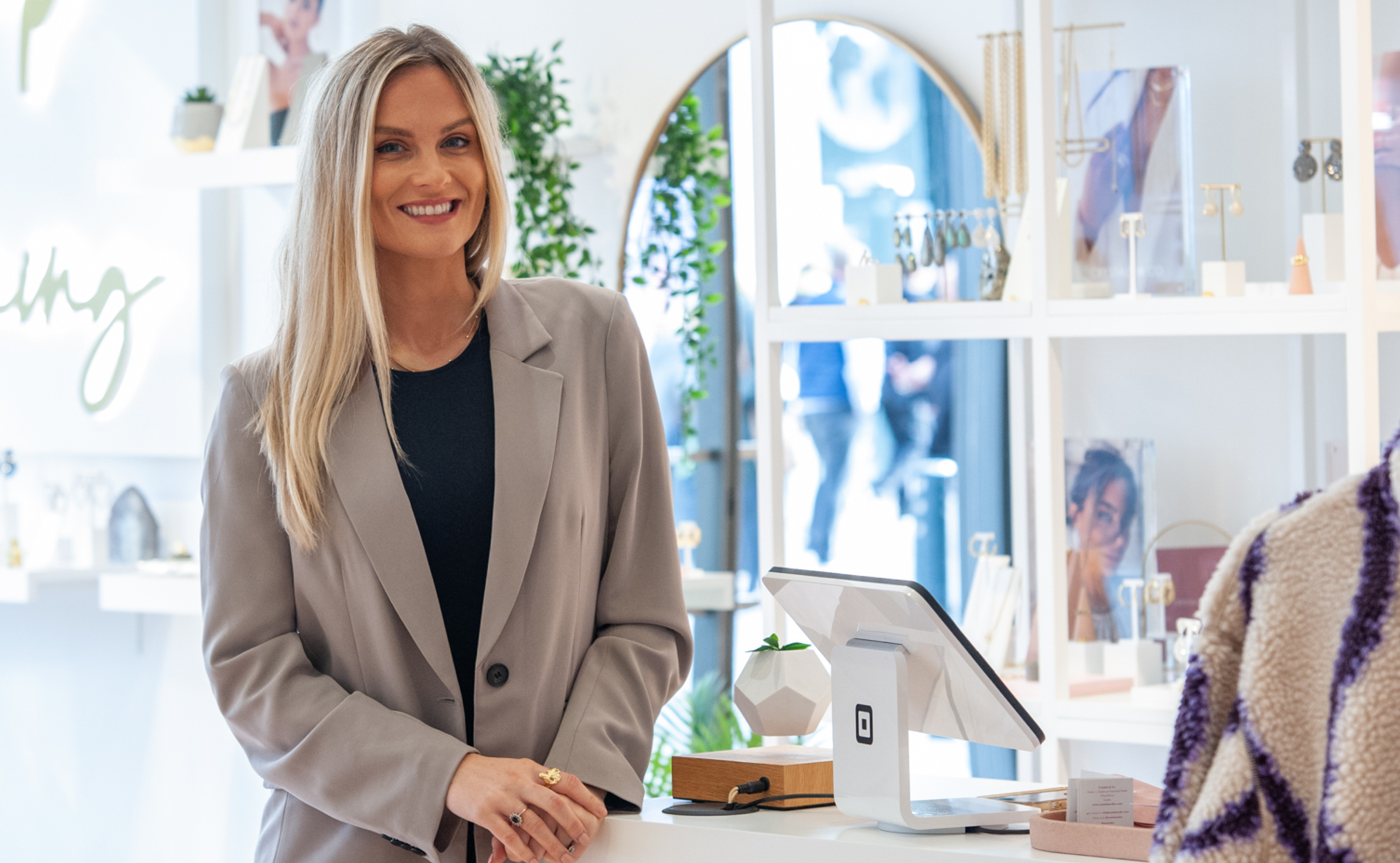 Square: Solutions & Tools to Grow Your Business