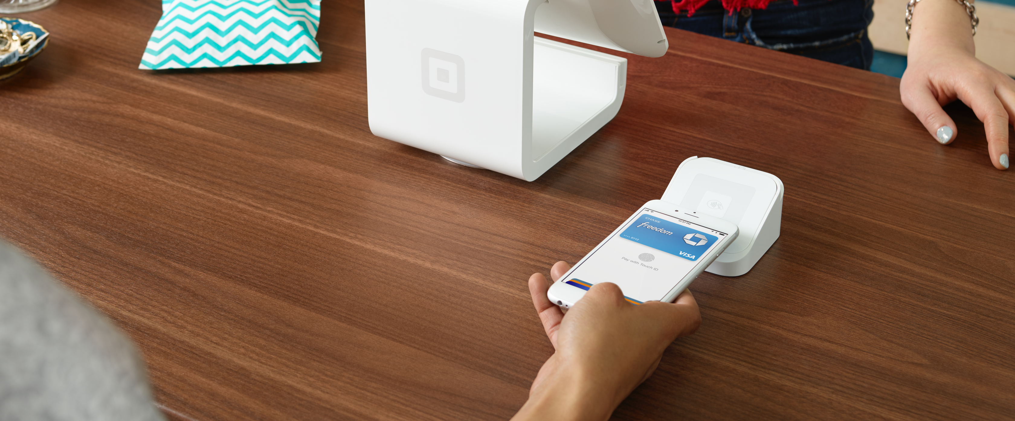 NFC Reader - Tap to Pay | Square Contactless & Chip Card Reader