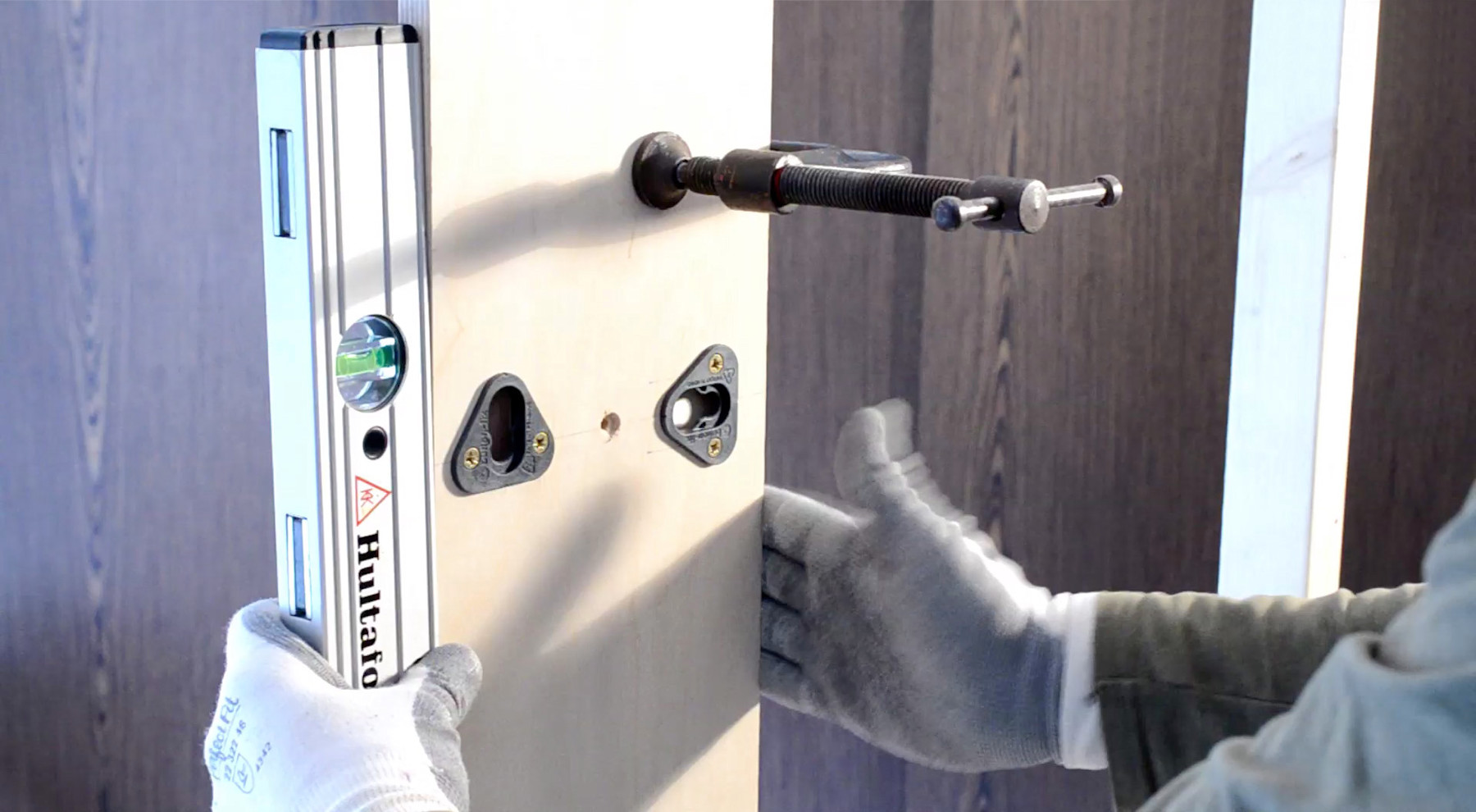 Button-Fix™ | Simple, Secure Panel Mounting Systems - EcoSupply