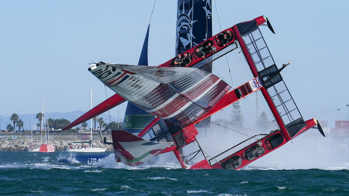 WATCH: Slingsby's attack, downwind action and GBR's capsize - The key ...
