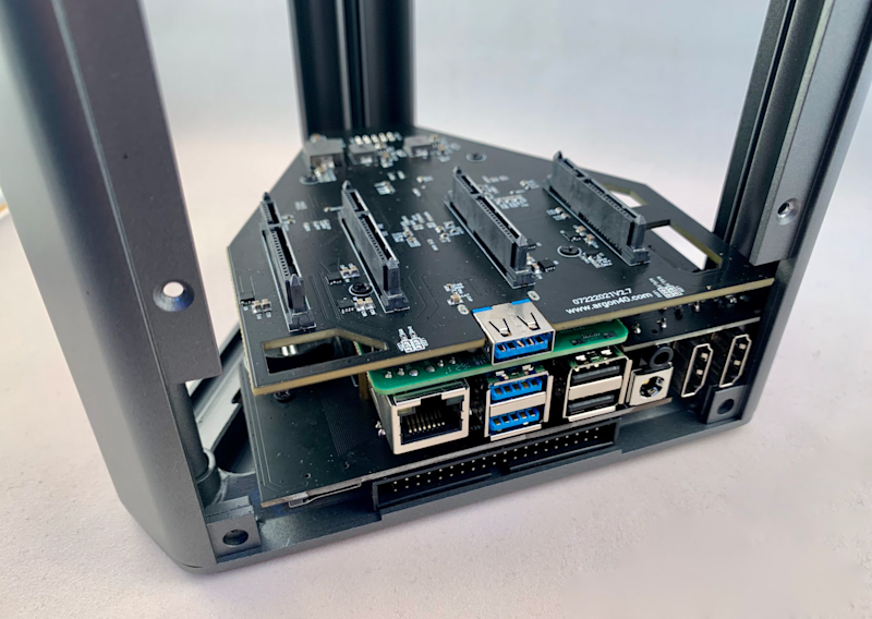 Argon Eon Review A Powerful Raspberry Pi Nas Case — The Magpi Magazine