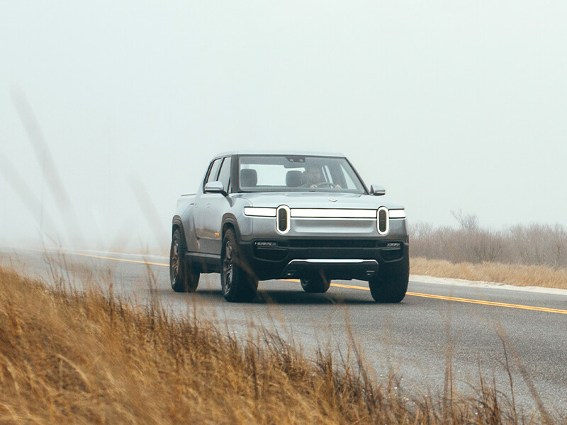 Rivian launches first Electric Adventure Vehicle with debut of R1T ...