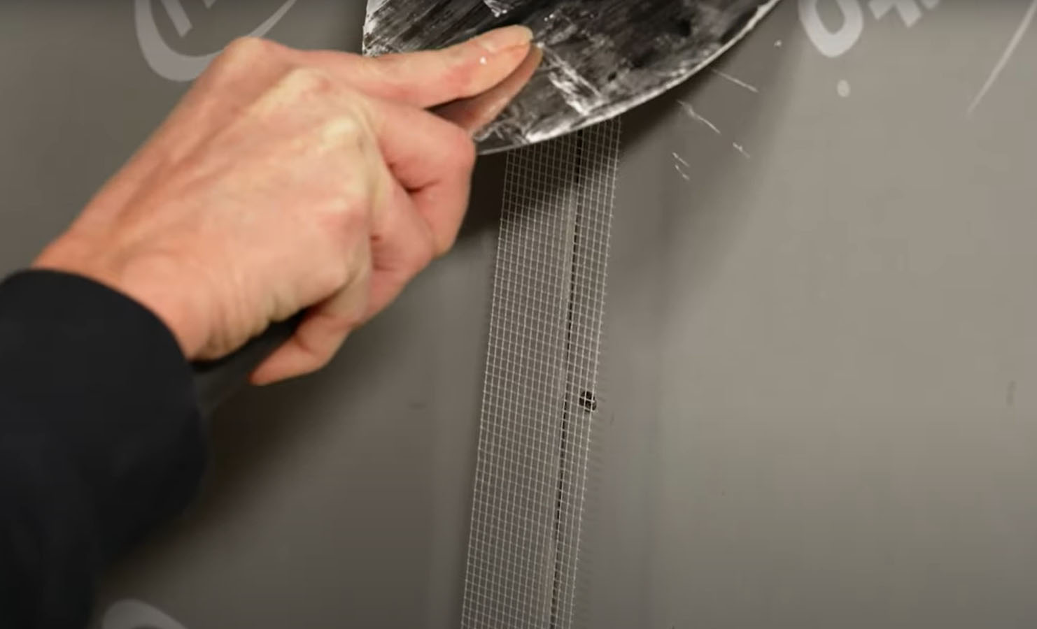 Parachever les joints des panneaux Gyproc ? | GAMMA
