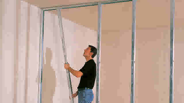 Réaliser une cloison Gyproc avec des profilés Metal Stud | GAMMA.be