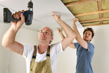 Poser du Gyproc au plafond | GAMMA