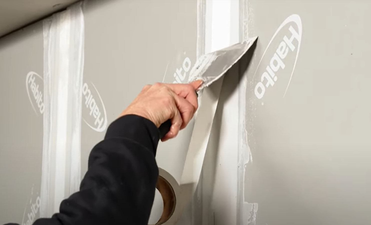 Parachever les joints des panneaux Gyproc ? | GAMMA