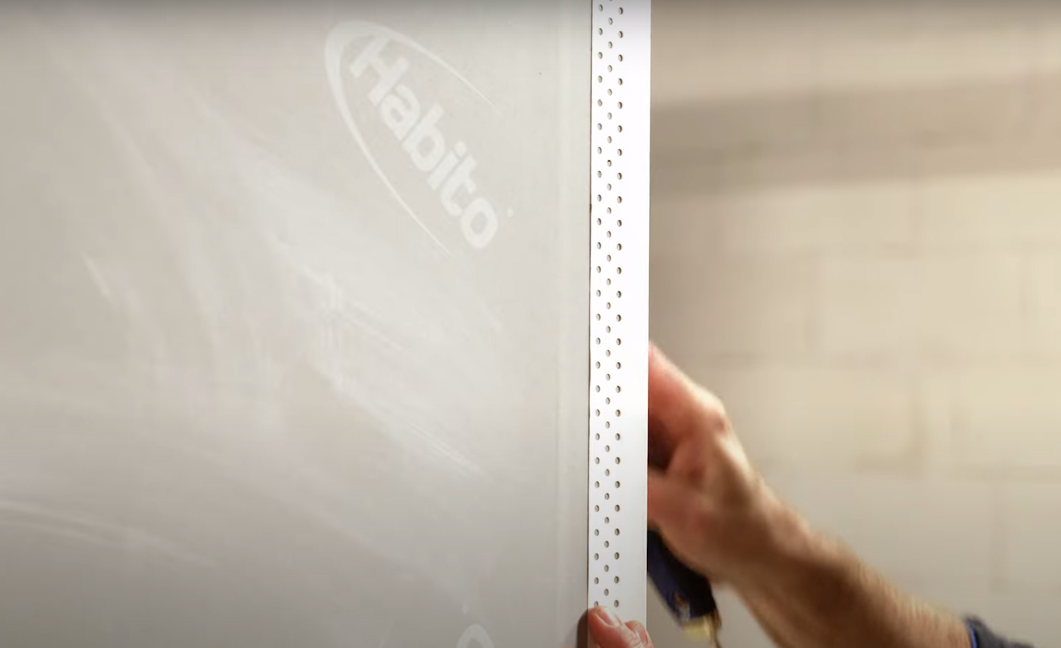 Finir les angles extérieurs du Gyproc? Suivez notre tuto! | GAMMA