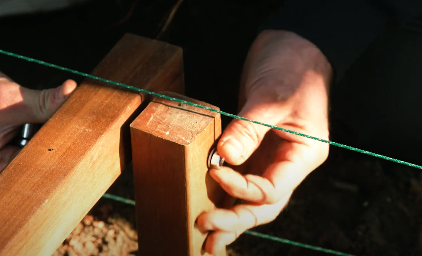 Houten terras aanleggen op piketpalen? | GAMMA