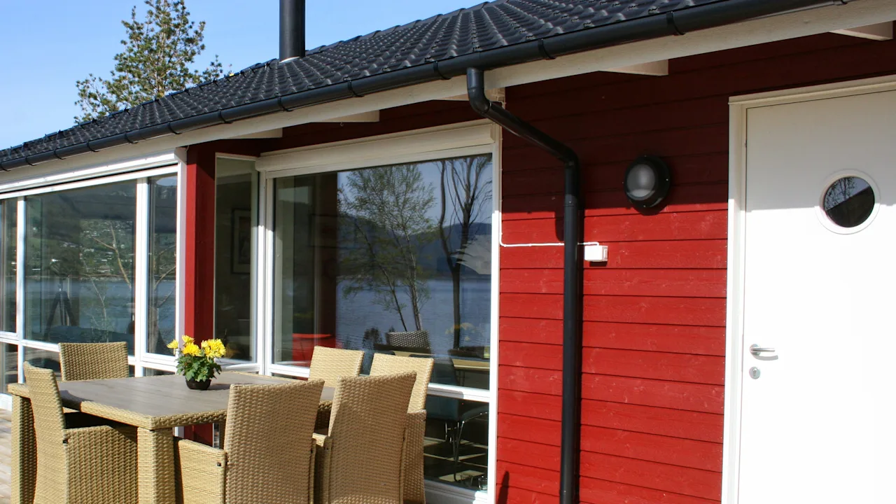 SÅDAN VÆLGER DU DEN RETTE TAGRENDE MED PLASTMO TAGRENDEBEREGNER