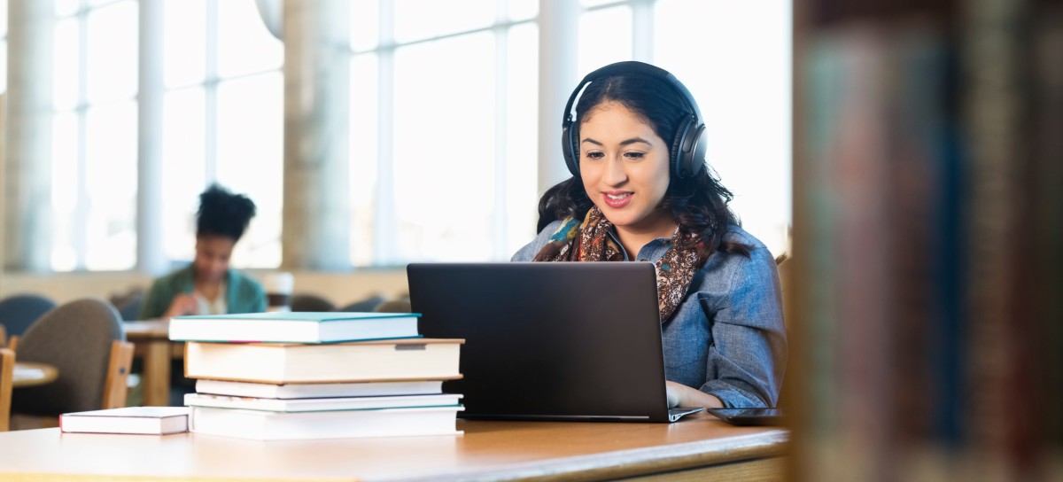5 E-Learning Trends That Benefit the Workplace | Coursera