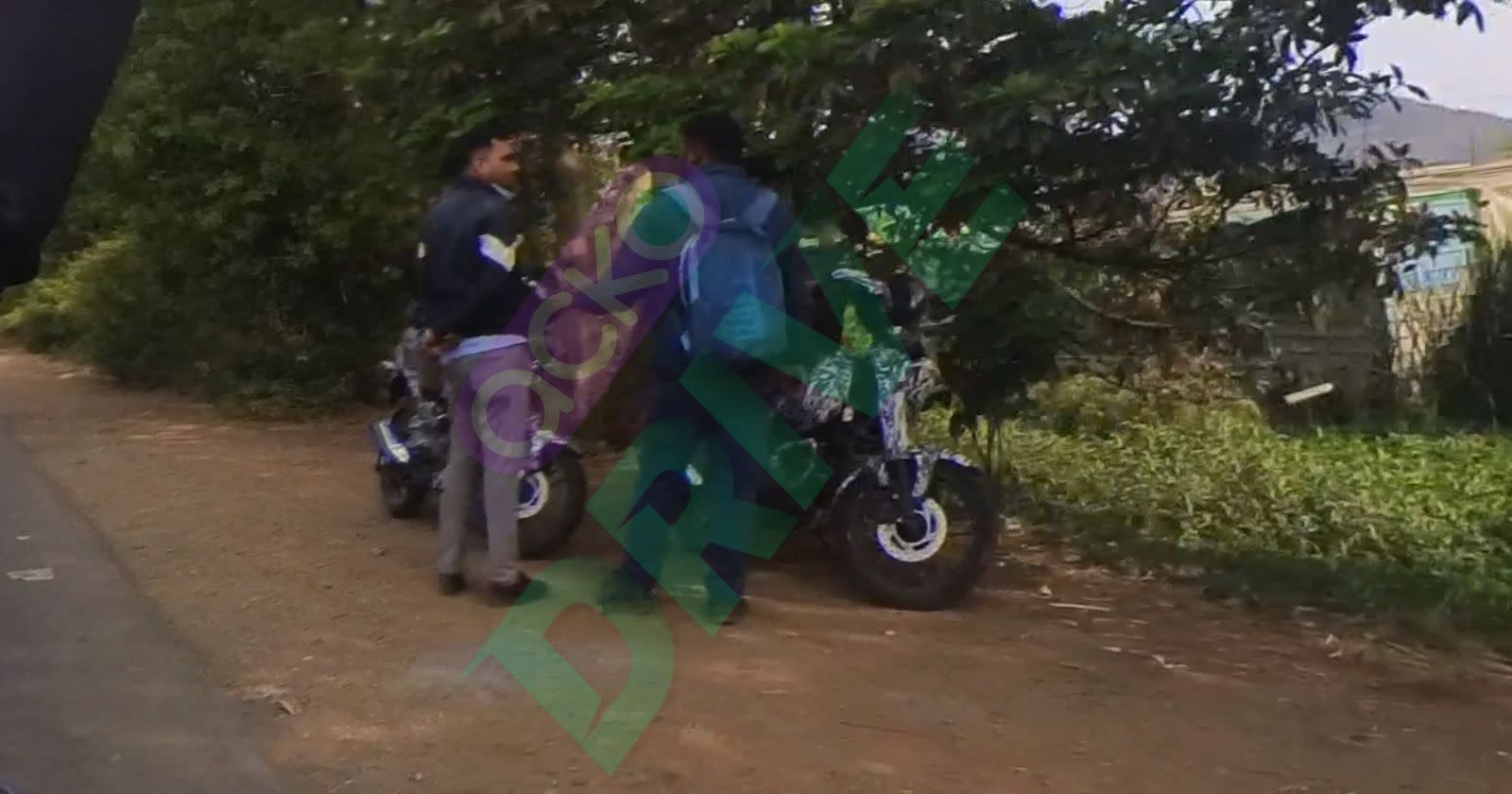 Exclusive: Bajaj Bruzer 125 CNG Bike Spotted Again Ahead Of Launch