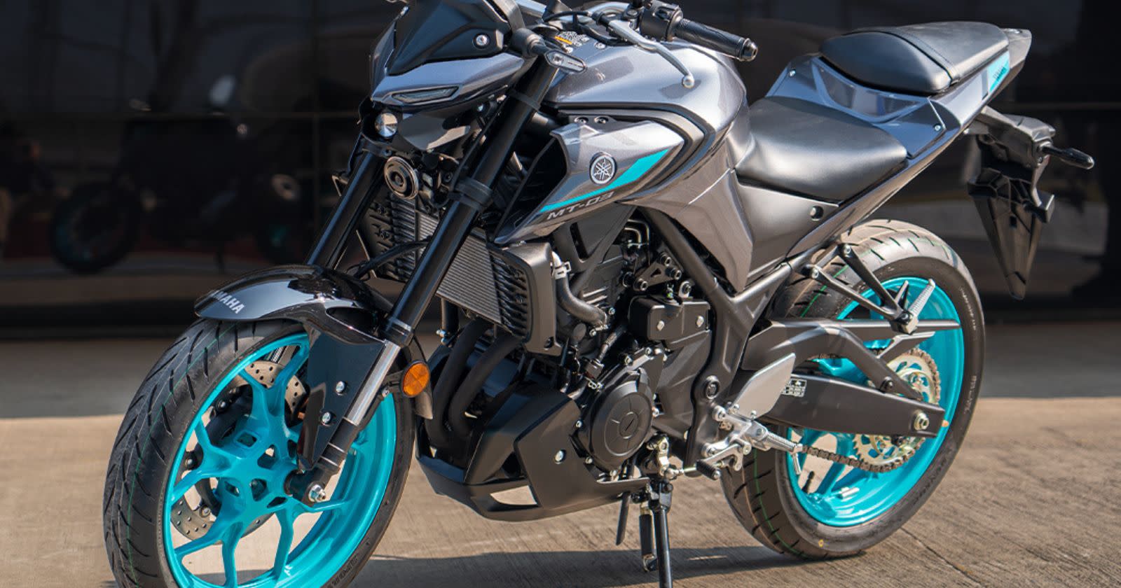 Yamaha R3 and MT-03 Launched At ₹ 4.64 and 4.59 lakhs respectively