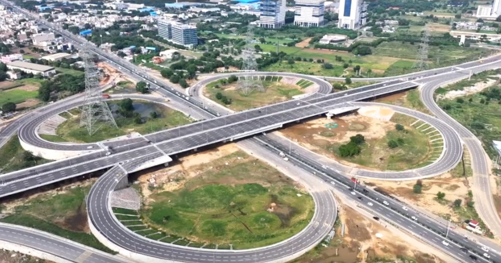 Nitin Gadkari Unveils India's First Eight-Lane Dwarka Expressway