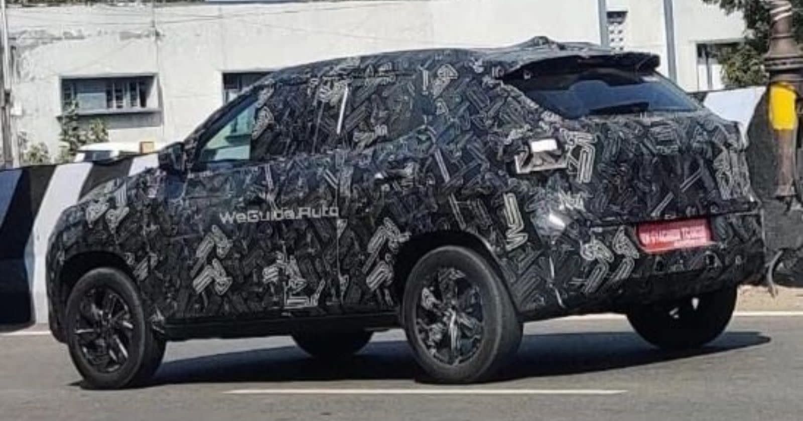 Renault Nissan Alliance Teases New 5- And 7-Seater SUVs For India