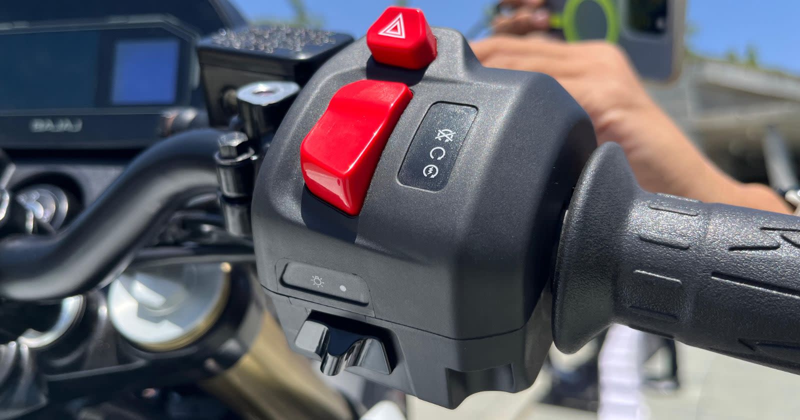 Bajaj Pulsar NS400Z - Image Gallery