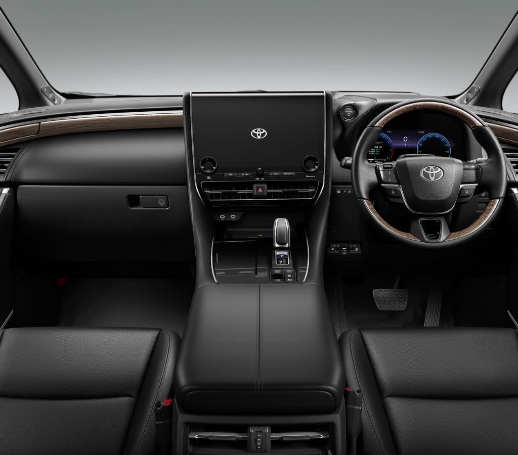 2023 Toyota Vellfire Unveiled With Updated Powertrain, More Features