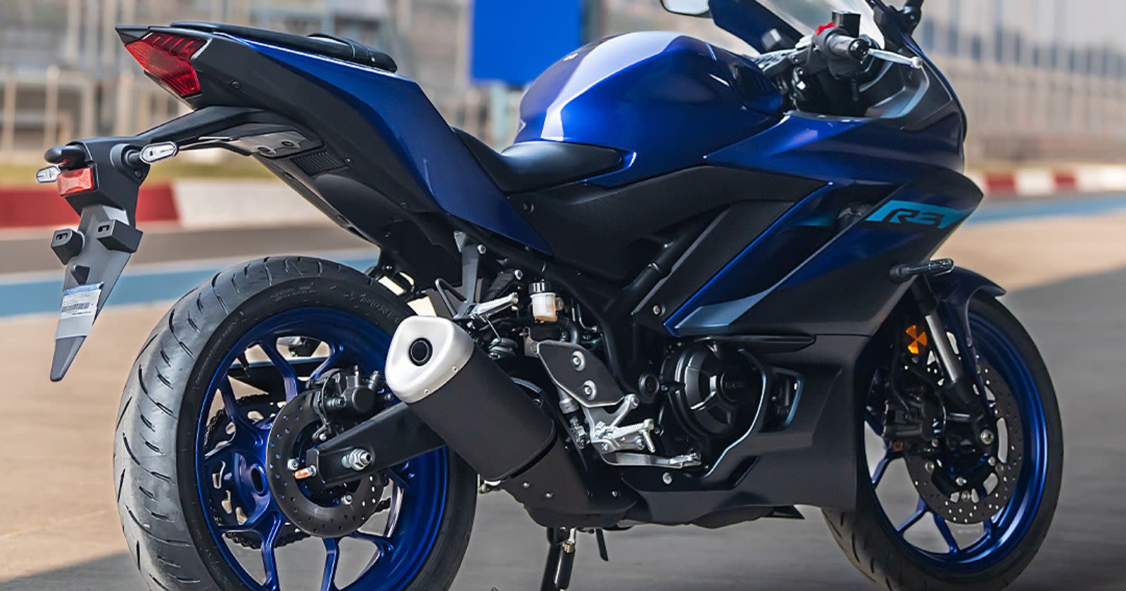 Yamaha R3 and MT-03 Launched At ₹ 4.64 and 4.59 lakhs respectively