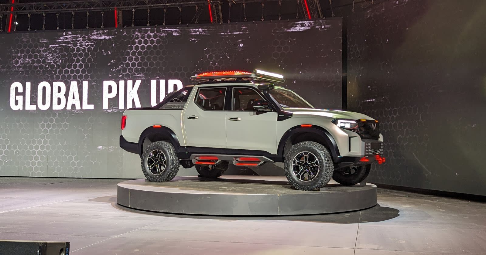 Mahindra Global Pik Up Concept Unveiled
