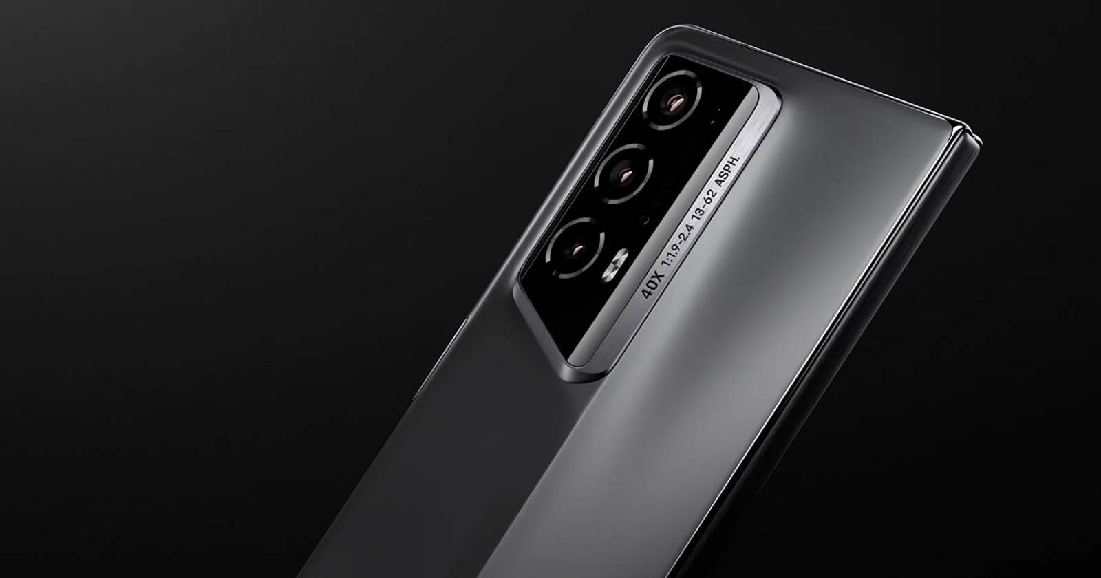 Honor Magic6 Pro, Porsche Design Magic V2 RSR, MagicBook Pro 16 Debut