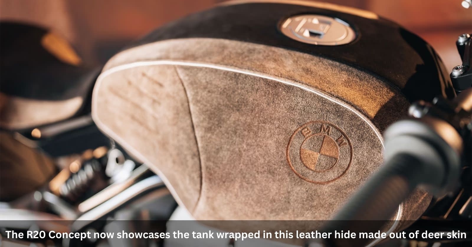 BMW R20 Concept Makes Another Appearance In Unique Leather Wrap