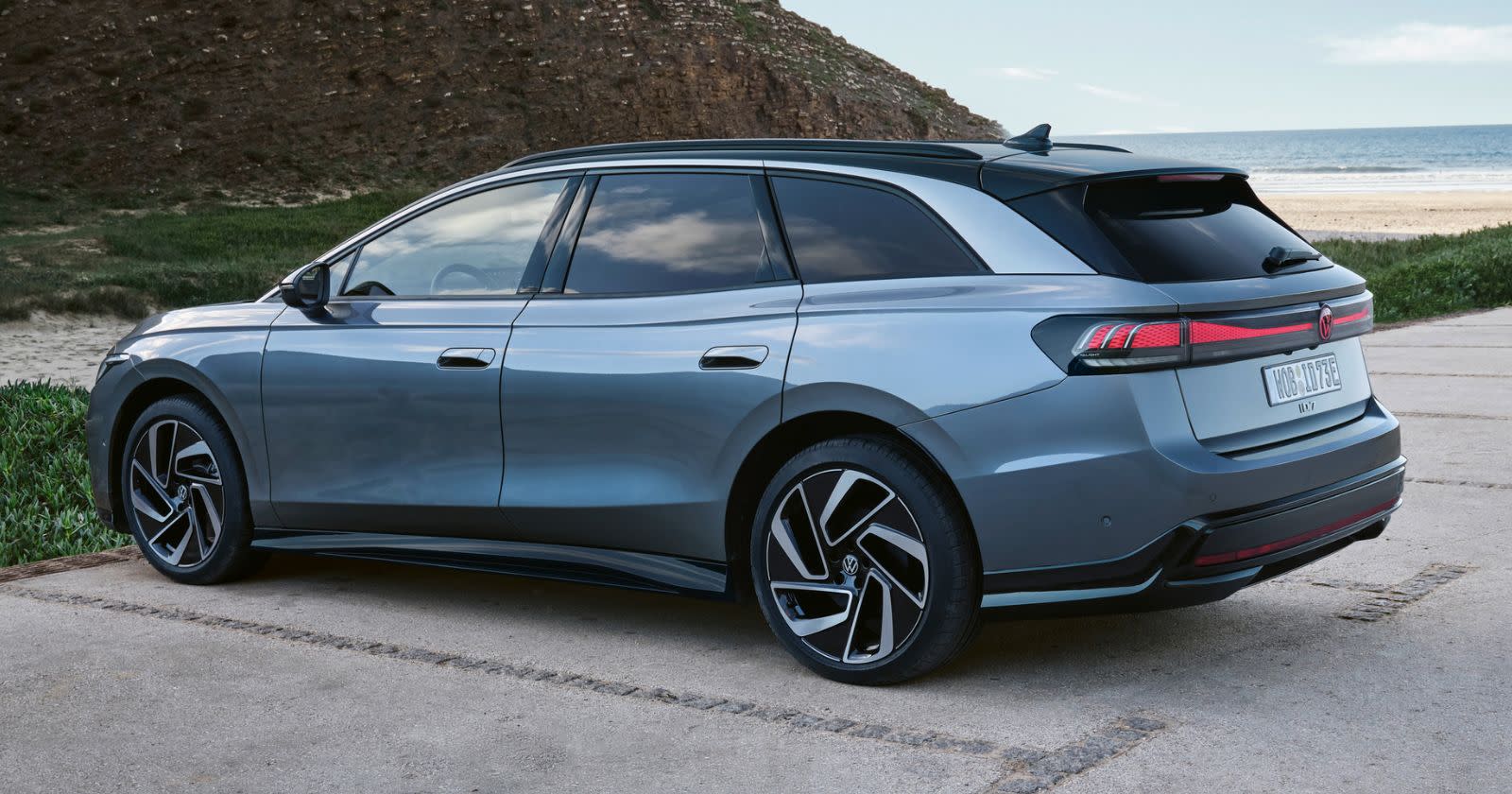 Volkswagen ID.7 Tourer With 605 Km Range Revealed