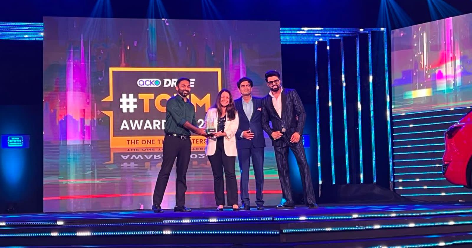 2024 Acko Drive Awards: Mahindra XUV400 bags 2024 EV Car of the Year