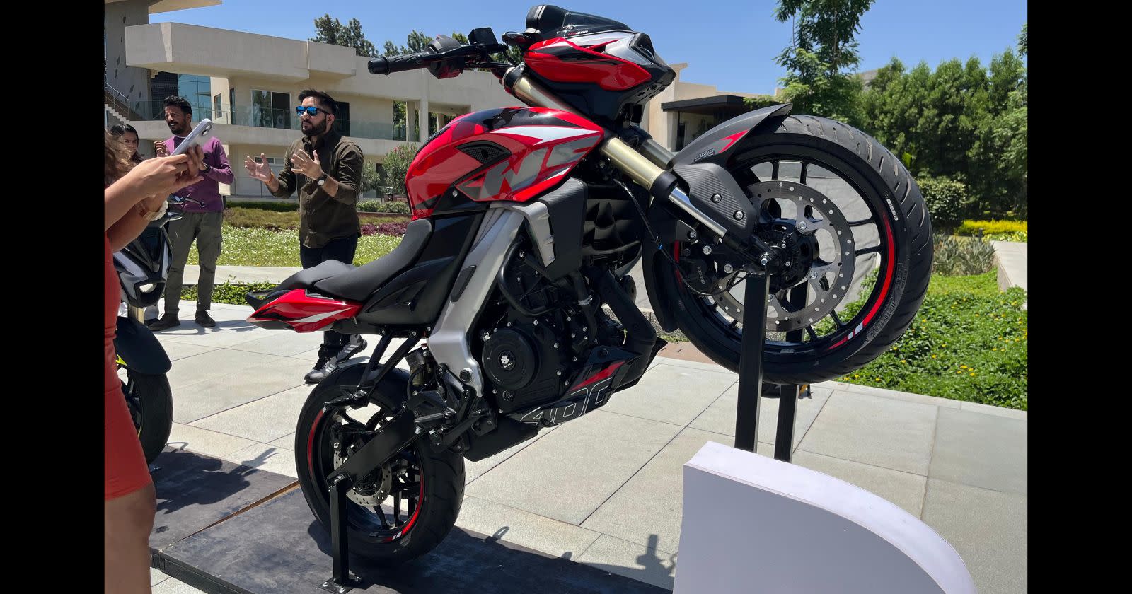 Bajaj Pulsar NS400Z - Image Gallery